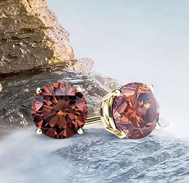 Diamond Studs, Diamond Stud Earrings at DiamondStuds.com