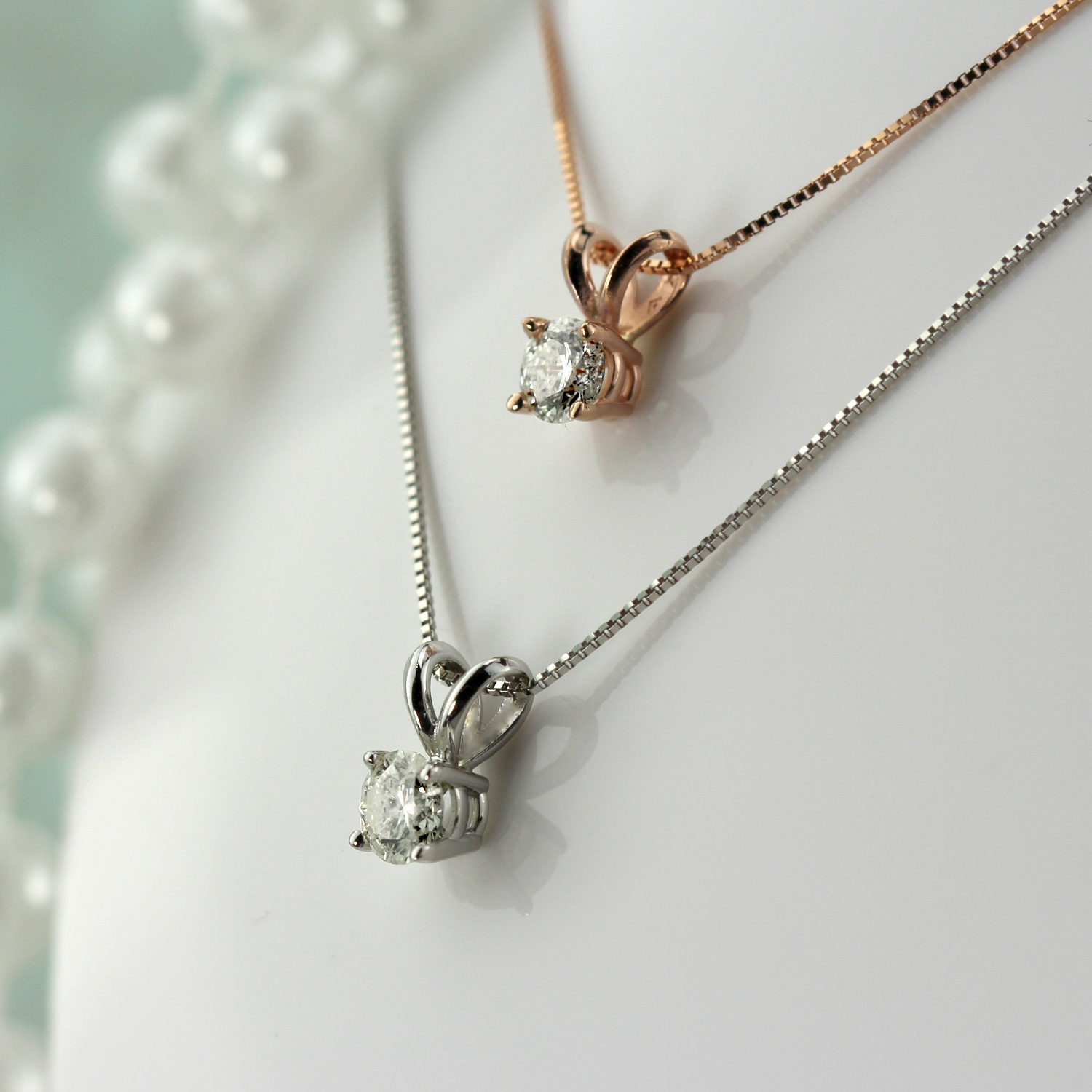 Buying Guide for Diamond Pendants | DiamondStuds.com
