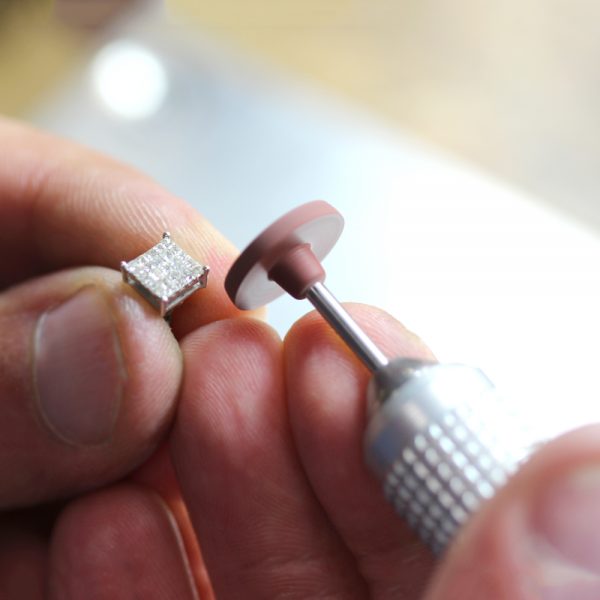 The Do’s and Don’ts of DIY Diamond Jewelry Cleaning and Care ...