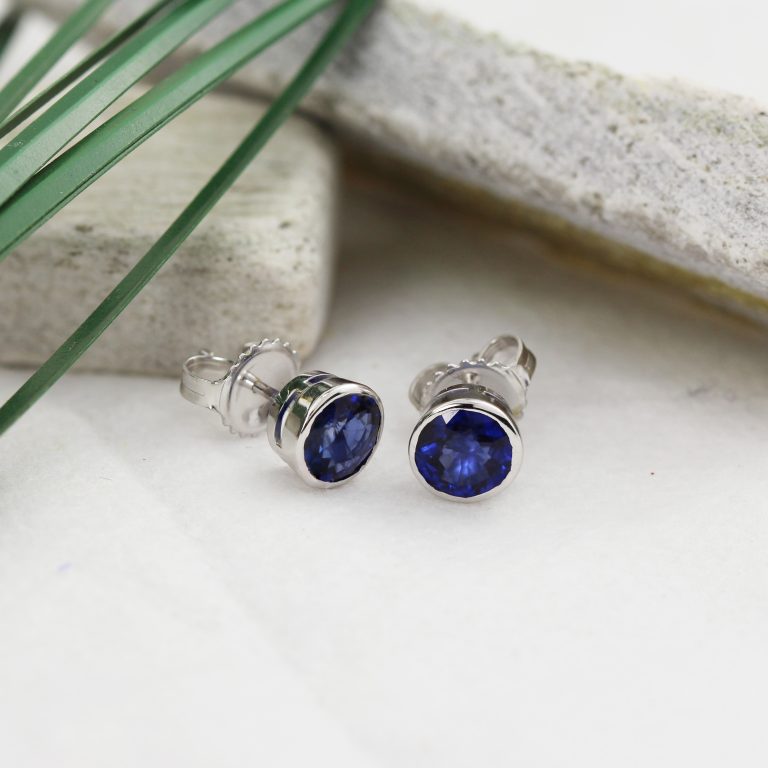 What is Your Birthstone Personality?: Your Gemstone Traits - Diamond ...