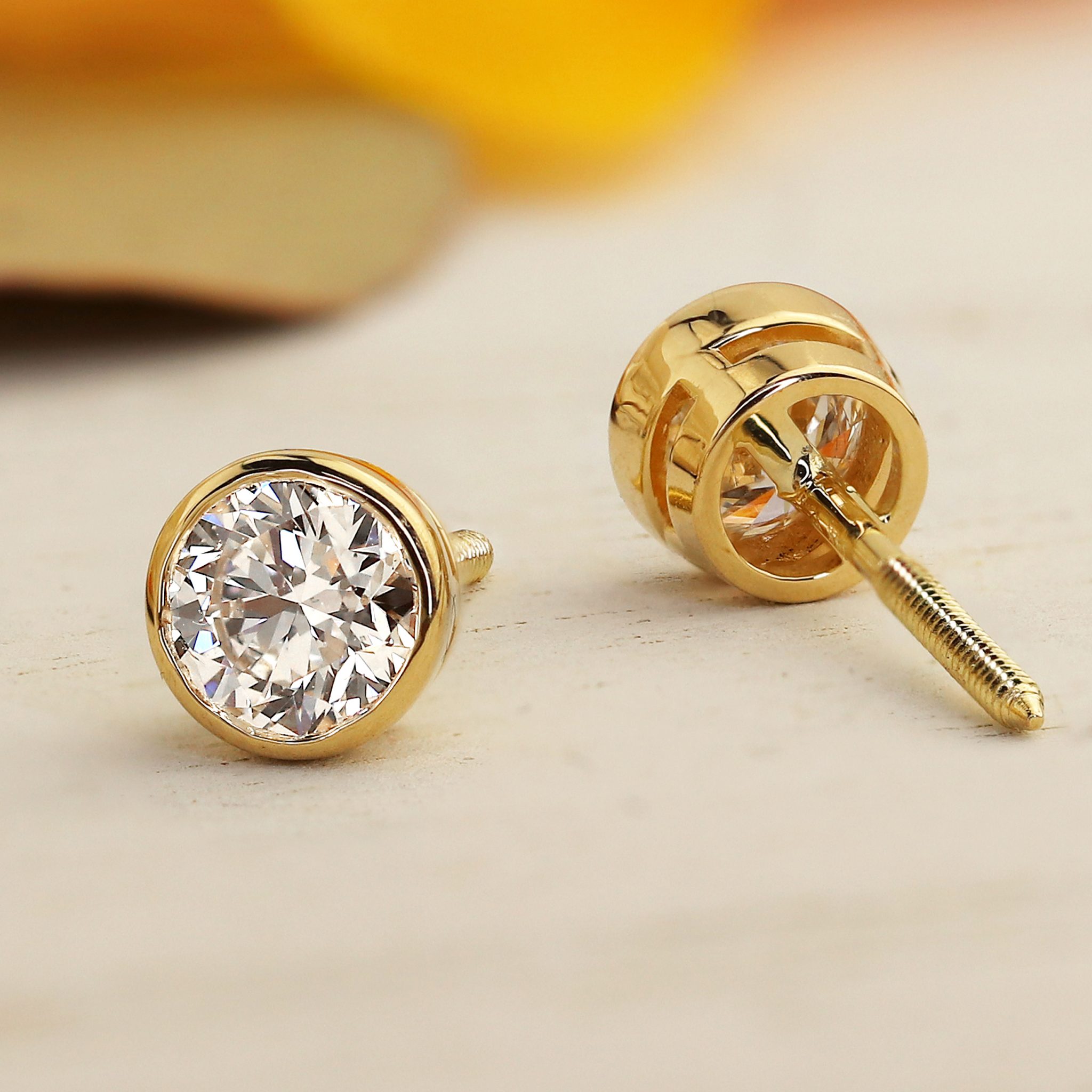 What is the Best Metal Option for Your Diamond Studs?
